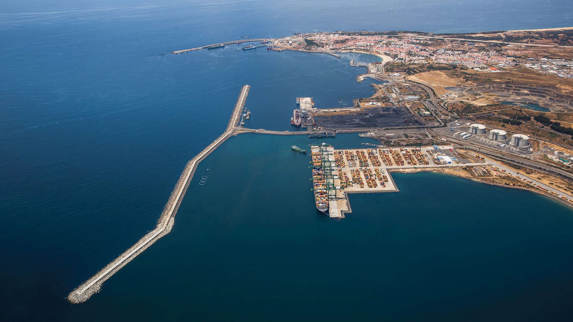 Namport signs logistics agreement with Port of Sines in Portugal