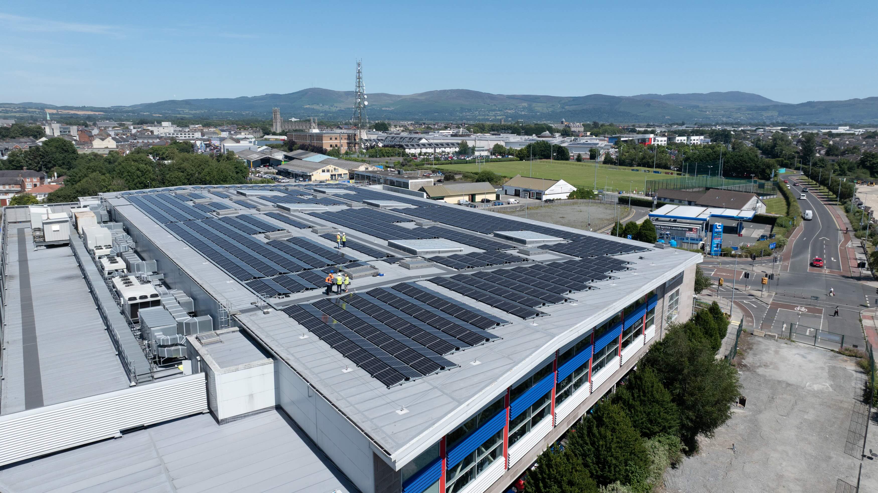 Greenvolt aumenta produção de energia solar da Tesco na Irlanda
